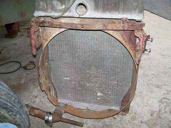 Used Farm Tractors for Sale: Ih 300 Utility Radiator (2010-05-17 ...