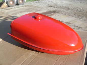 Used Farm Tractors for Sale: C Farmall Gas Tank Super Clean (2010-06-06 ...