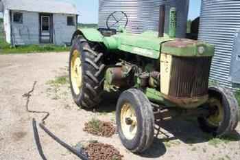 Used Farm Tractors for Sale: John Deere R (2003-06-01) - Yesterday's ...