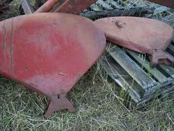 Used Farm Tractors for Sale: Clam Shell Fenders (2010-07-04 ...
