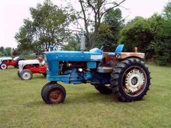 Used Farm Tractors for Sale: 1968 Ford 5200 Diesel Tractor (2010-07-08 ...
