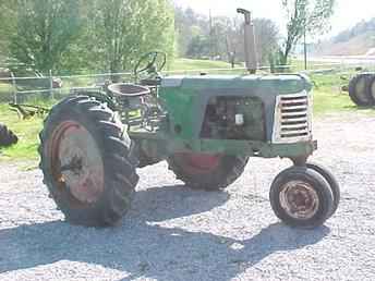 Used Farm Tractors for Sale: Oliver 660 (2003-06-03) - Yesterday's Tractors