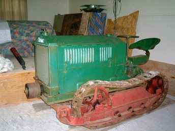 Used Farm Tractors for Sale: 1928 Cletrac W (2010-07-12) - Yesterday's ...