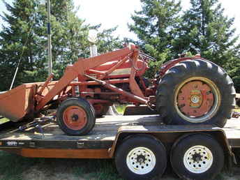 Used Farm Tractors for Sale: Loader-- Fits 350 Farmall (2010-07-19 ...