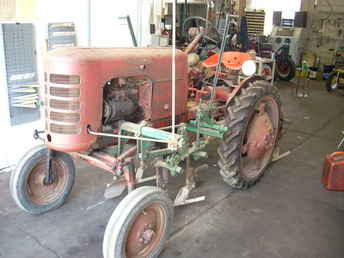 Used Farm Tractors for Sale: Earthmaster Tractor (2010-07-24 ...