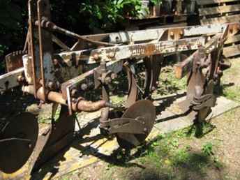 Used Farm Tractors for Sale: Rare Cockshutt Plow 280 3BTM (2010-07-25 ...