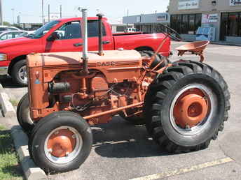 Used Farm Tractors for Sale: 1946 Case D - Restored (2010-07-31 ...