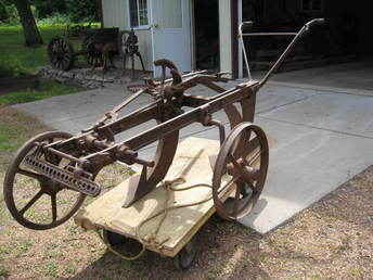 Used Farm Tractors for Sale: Cockshutt Plow (2010-08-01) - Yesterday's ...