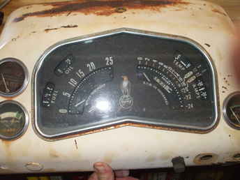 Used Farm Tractors for Sale: Case Dash Unit (2010-08-12) - Yesterday's ...