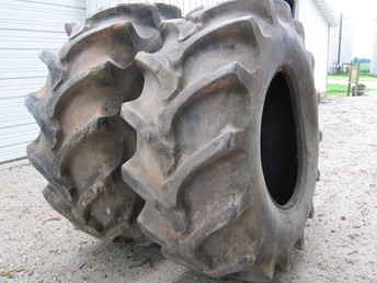 Used Farm Tractors for Sale: 24.5 X 32 Rice Tires (2010-08-14 ...