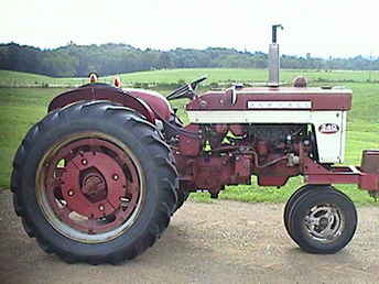 Used Farm Tractors for Sale: Farmall 340 (2010-08-18) - Yesterday's ...