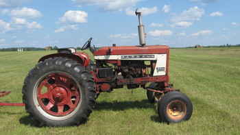 Used Farm Tractors for Sale: 504 Farmall Diesel (2010-08-21 ...