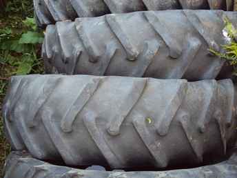 Used Farm Tractors for Sale: 18.4X34 Co-Op Tires (2010-08-25 ...