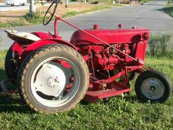 Used Farm Tractors for Sale: Farmall Ih Cub Lowboy W/ Mower (2010-08-28 ...