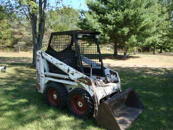 Used Farm Tractors for Sale: Bobcat 520 Skid Steer (2010-08-31 ...