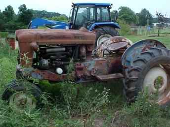 Used Farm Tractors for Sale: 701 Ford (2003-07-14) - Yesterday's Tractors