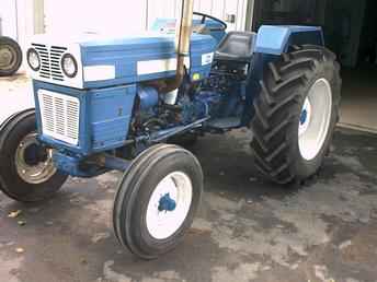 Used Farm Tractors for Sale: Long Model 510 (2003-07-23) - Yesterday's ...