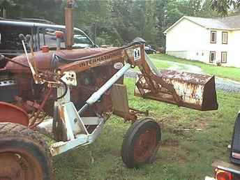 Used Farm Tractors for Sale: Front End Loader Ih 1000 (2003-07-23 ...