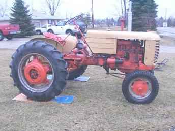 Used Farm Tractors for Sale: 1946 Case VAC Tractor (2003-08-13 ...