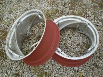 Used Farm Tractors for Sale: 10 X 24 Rear Spin-Out Rims (2011-10-25 ...