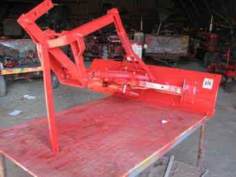 Used Farm Tractors for Sale: Ih Farmall Cub 54A Blade (2011-11-02 ...