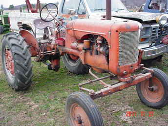 Used Farm Tractors for Sale: Allis Chalmers CA Wide Front (2011-11-27 ...