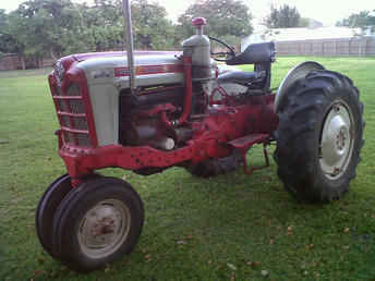 Used Farm Tractors for Sale: Ford 971 Diesel (2011-12-01) - Yesterday's ...