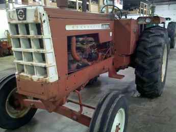 Used Farm Tractors for Sale: Cockshutt 1550 Wheatland (2011-12-09 ...