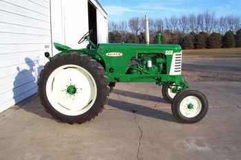 Used Farm Tractors for Sale: Oliver 660 Wide Front Restored (2011-12-21 ...