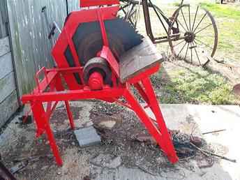 Used Farm Tractors for Sale: Ford 3 PT. Saw (2003-09-28) - Yesterday's ...