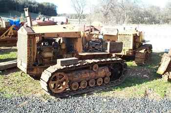 Used Farm Tractors for Sale: Cletrac 25 Crawler $900. Calif (2003-10-13 ...