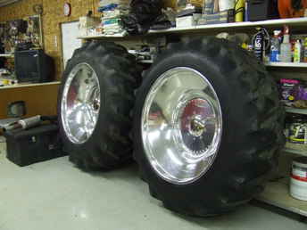 Used Farm Tractors for Sale: Midwest Wheels/ Tires Sold (2012-08-06 ...