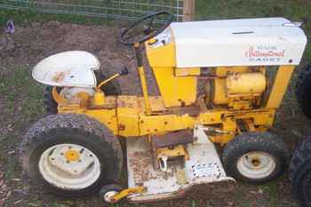 Used Farm Tractors for Sale: Cub Cadet Original (2012-08-09 ...