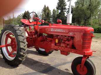 Used Farm Tractors for Sale: 1953 Farmall Model H Restored (2012-08-21 ...