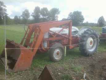 Used Farm Tractors for Sale: 641 Ford With A Loader (2012-08-28 ...