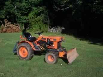 Used Farm Tractors for Sale: Kubota B5100 4X4 (2003-10-19) - Yesterday ...