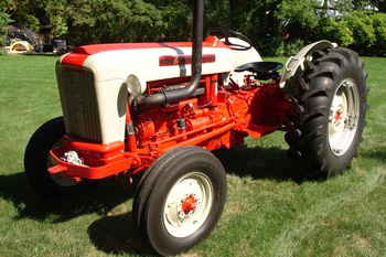 Used Farm Tractors for Sale: Ford 871 (2012-09-03) - Yesterday's Tractors