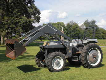 Used Farm Tractors for Sale: White American 80 FWD W/Loader (2012-11-05 ...