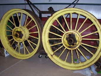 Used Farm Tractors for Sale: John Deere B Round Spokes Sold (2012-12-03 ...