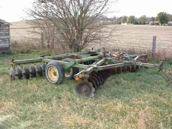Used Farm Tractors for Sale: John Deere BW Disk (2003-11-18 ...