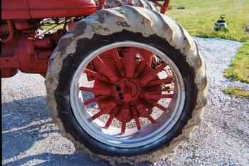 Used Farm Tractors for Sale: Farmall "Cut Off" Wheels/Rims (2003-11-21 ...