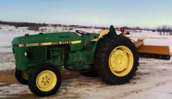 Used Farm Tractors for Sale: 1985 John Deere 2255 And Blade. (2003-11 ...