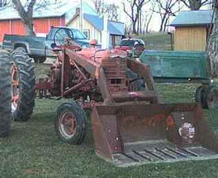 Used Farm Tractors for Sale: Farmall H Wide Front - Loader (2003-12-06 ...