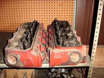 Used Farm Tractors for Sale: Diesel Cylinder Heads (2003-12-30 ...