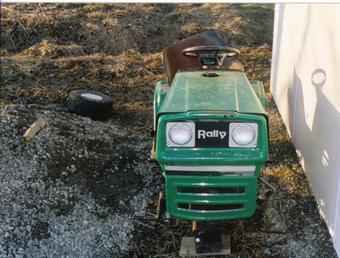 Used Farm Tractors for Sale: 1970'S Rally Lawn Mower (2003-12-31 ...