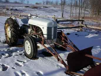Used Farm Tractors for Sale: Original Ferguson Loader (2004-01-09 ...