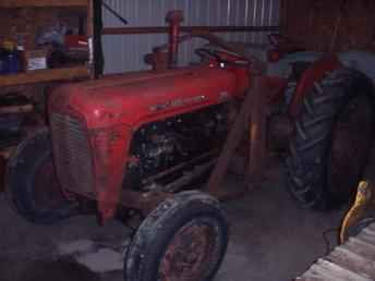 Used Farm Tractors for Sale: Massey Ferguson 35 W/ Loader (2004-01-11 ...