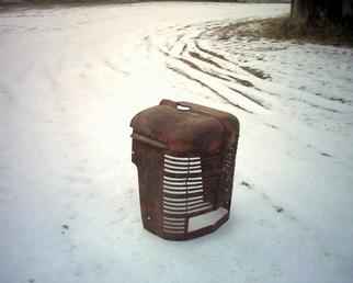 Used Farm Tractors for Sale: H Farmall Grill (2004-01-11) - Yesterday's ...