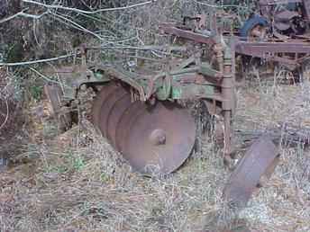 Used Farm Tractors for Sale: John Deere One Way Disk Plow (2004-01-19 ...