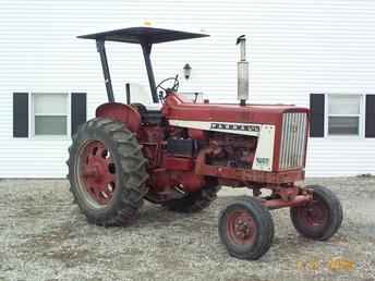 Used Farm Tractors for Sale: Farmall 706 Diesel (2004-01-21 ...